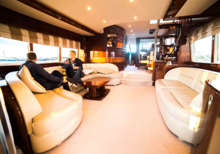 LIVE Reklambyrå - WestCoast Charter